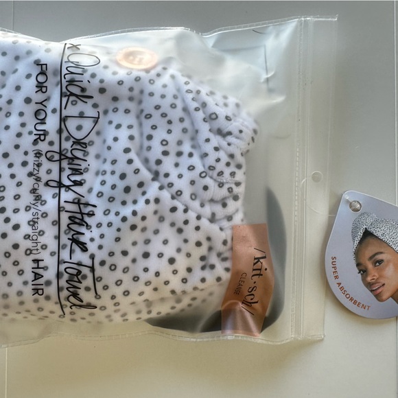 Kitsch | Hair | Nwt Hair Turban In Black Spots | Poshmark